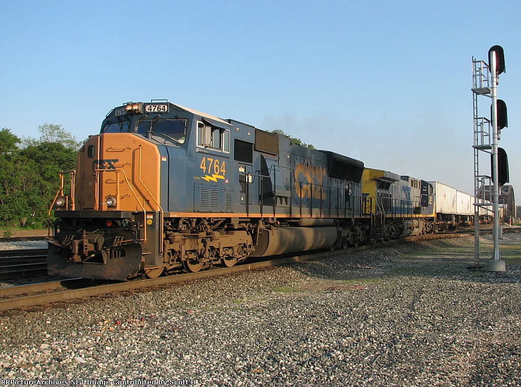 CSX 4764